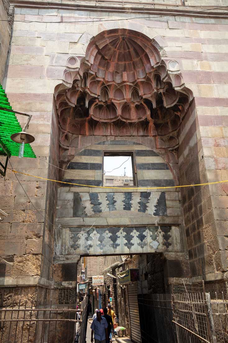 Muqarnas: The Art and Science of Islamic Architectural Ornamentation ...